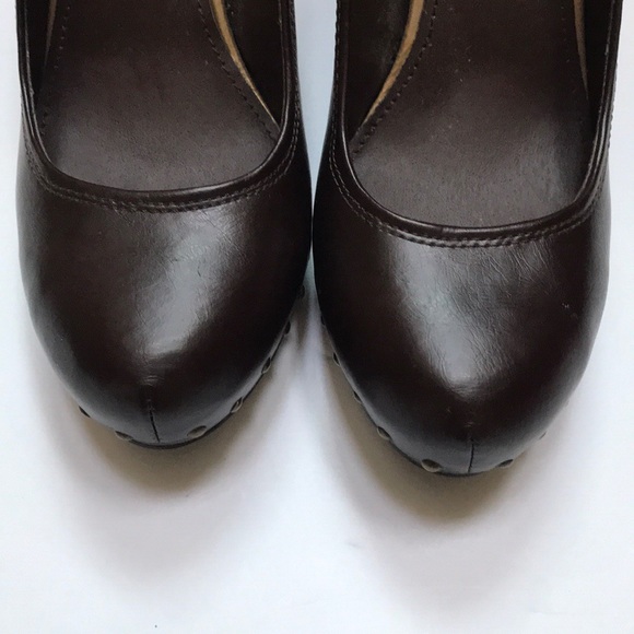 Zodiac | Shoes | Zodiac Platform Pumps With Stud Detail | Poshmark